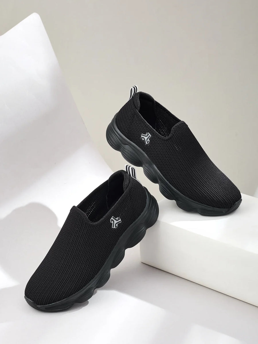 STRIVE Black Men's Walking Shoes – Campus Shoes